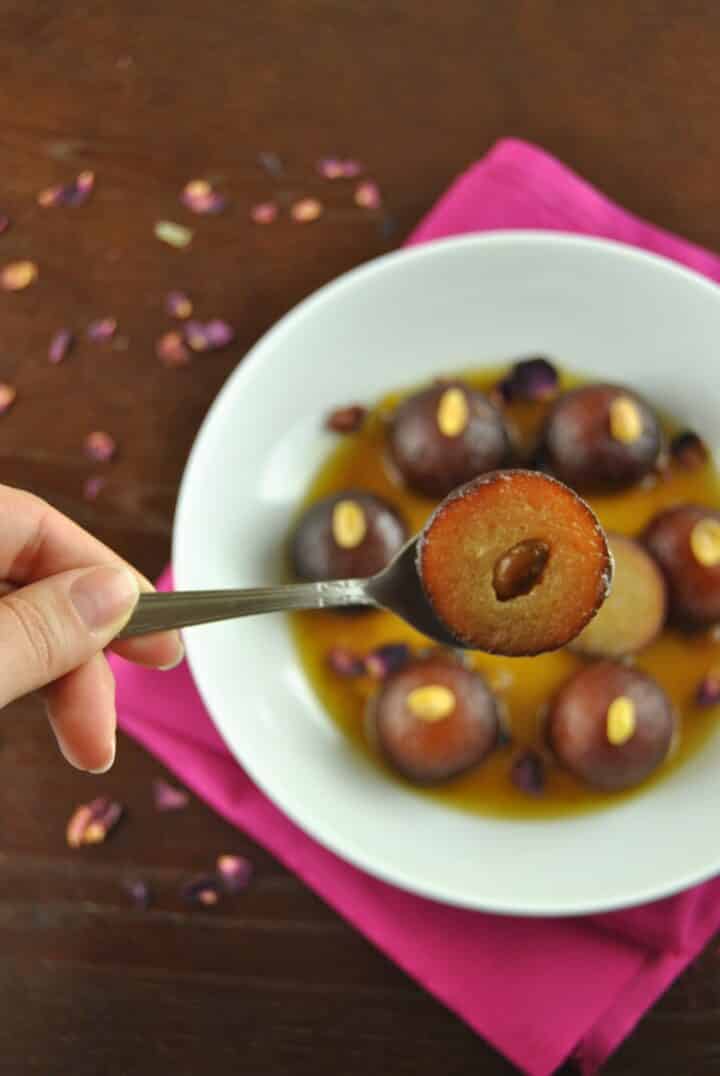 Gulab Jamun (Indian Syrupy Donuts) - Lime Thyme