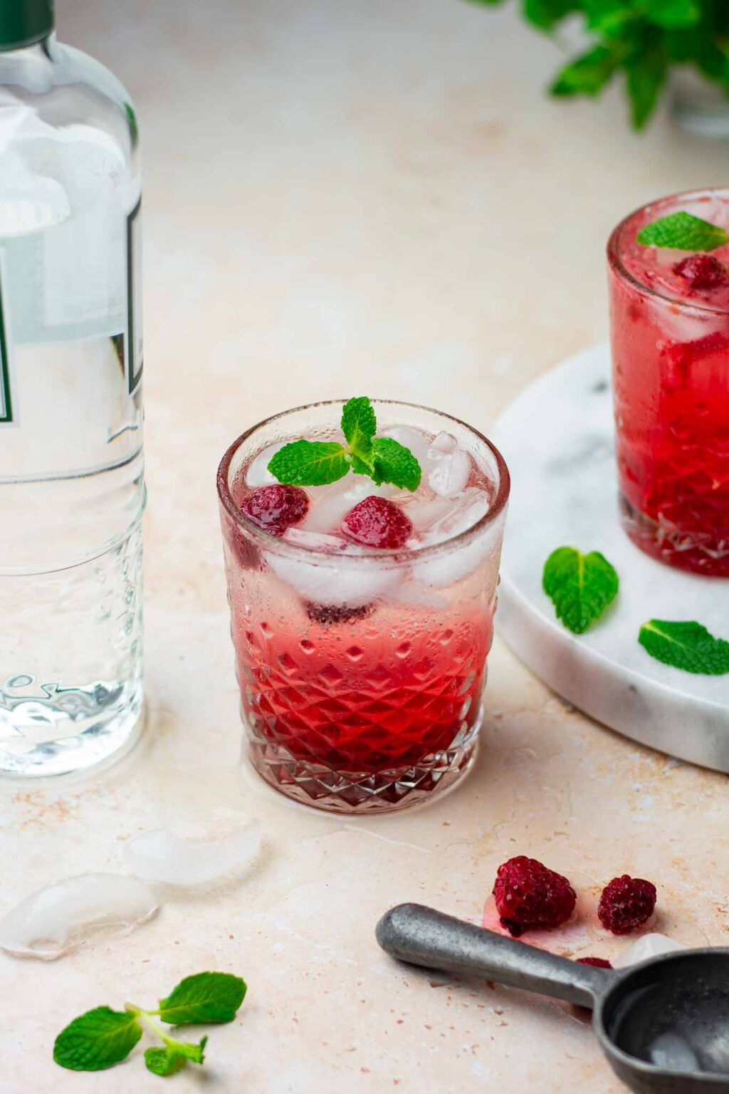 Raspberry Rose Gin Fizz - Lime Thyme