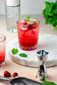Raspberry Rose Gin Fizz - Lime Thyme